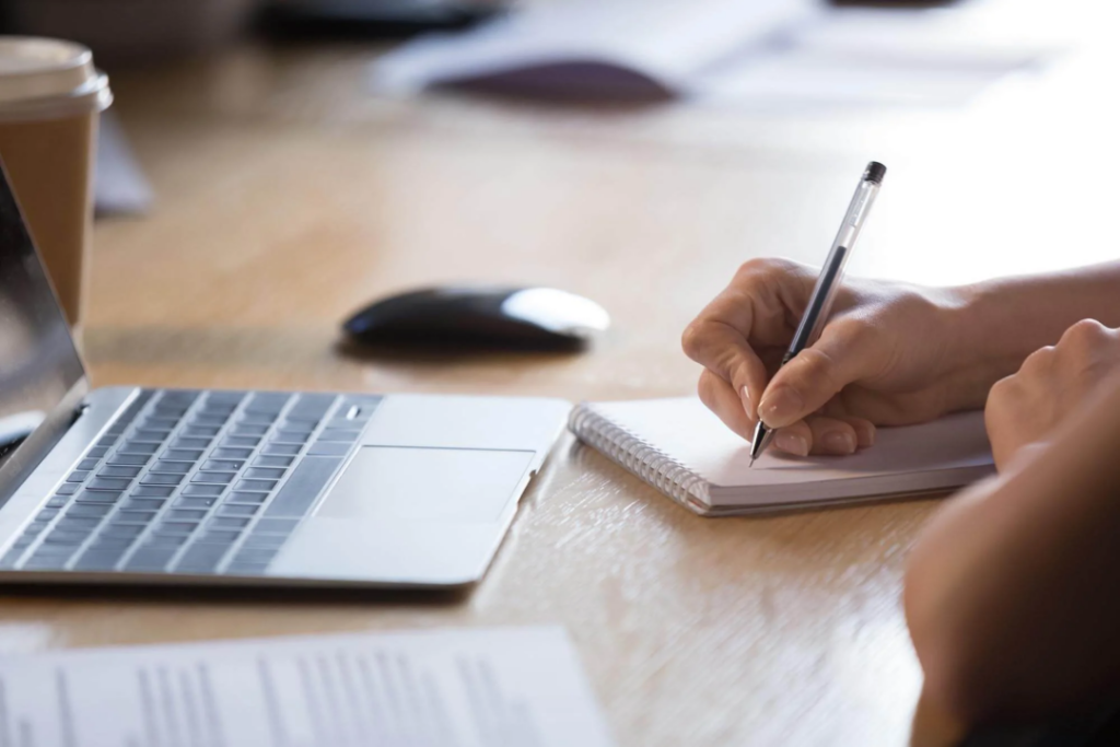 7 Benefits of Obtaining a Professional Designation – Journey Stone Love